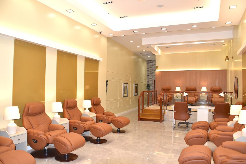 SM City Santa Rosa | Mich & Myl Nails