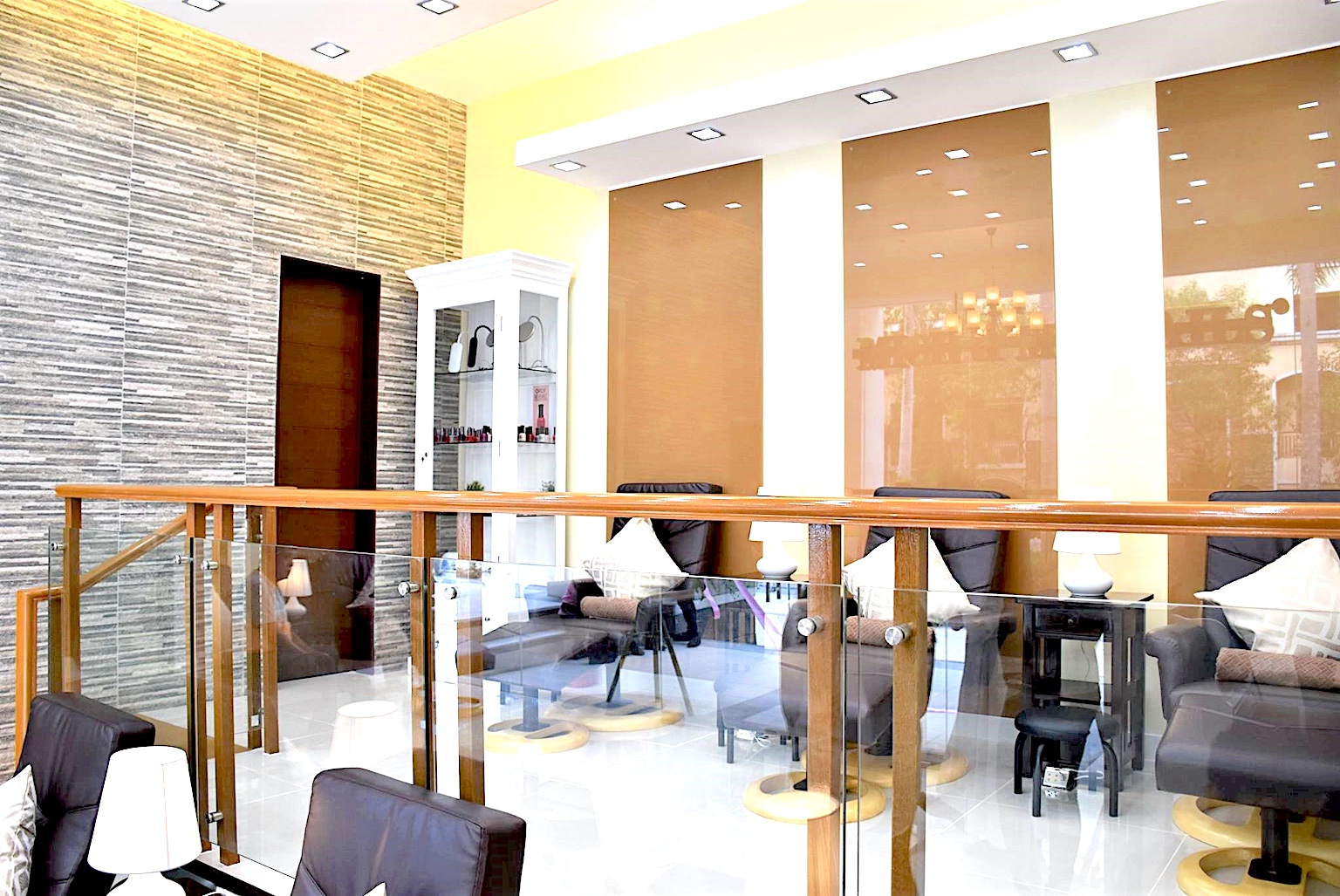 Newport City | Mich & Myl Nails