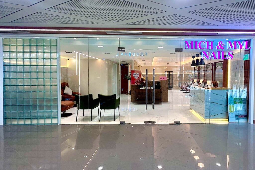 SM J Mall | Mich & Myl Nails